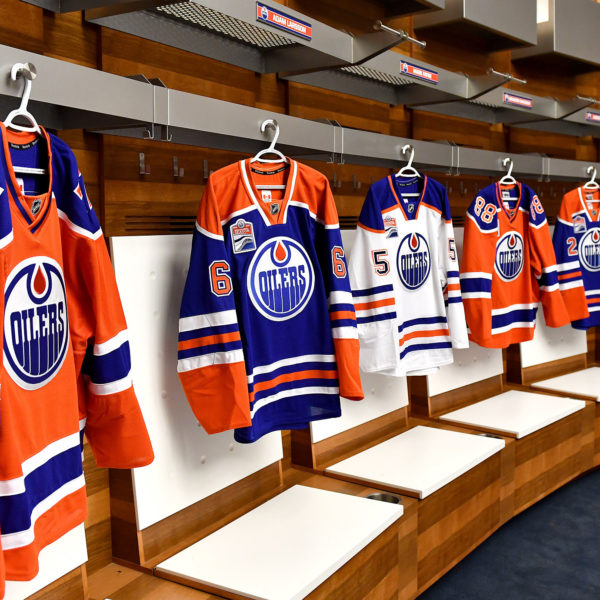 GALLERY: Oilers dressing room tour | Rogers Place